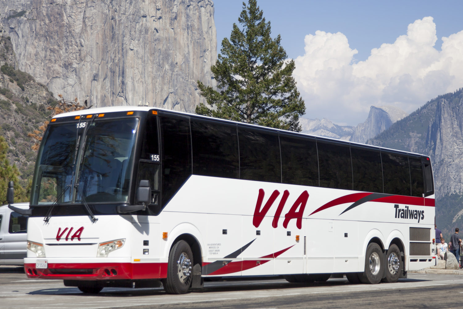 Affordable Luxury Coach Bus Rental Fresno, CA | Mini Bus Rental ...